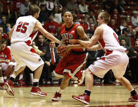 Chace’s pace more to Rebels’ liking | Las Vegas Review-Journal