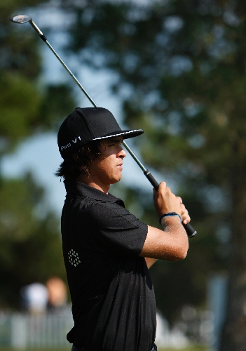 Rising star Fowler breaking par, hearts in first Tour season | Las ...