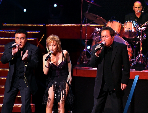 Celebrate the holidays Scinta style at Suncoast | Shows | Entertainment