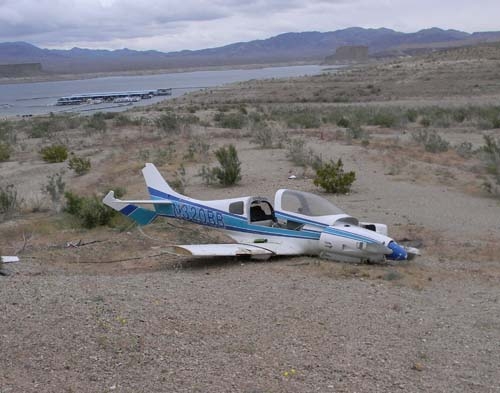 One injured in Lake Mead plane crash | Las Vegas Review-Journal