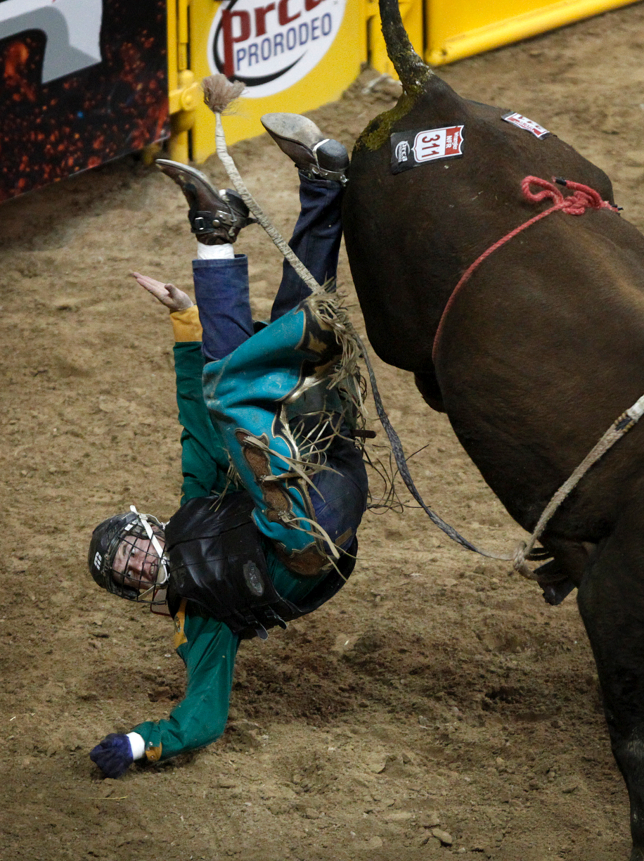 Round Eight of the National Finals Rodeo in Las Vegas | Las Vegas ...