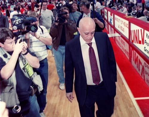 Twenty years ago today, Tark went out on top | Las Vegas Review-Journal