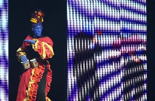 Blue Man adapts but remains true to its artistic vision | Mike ...