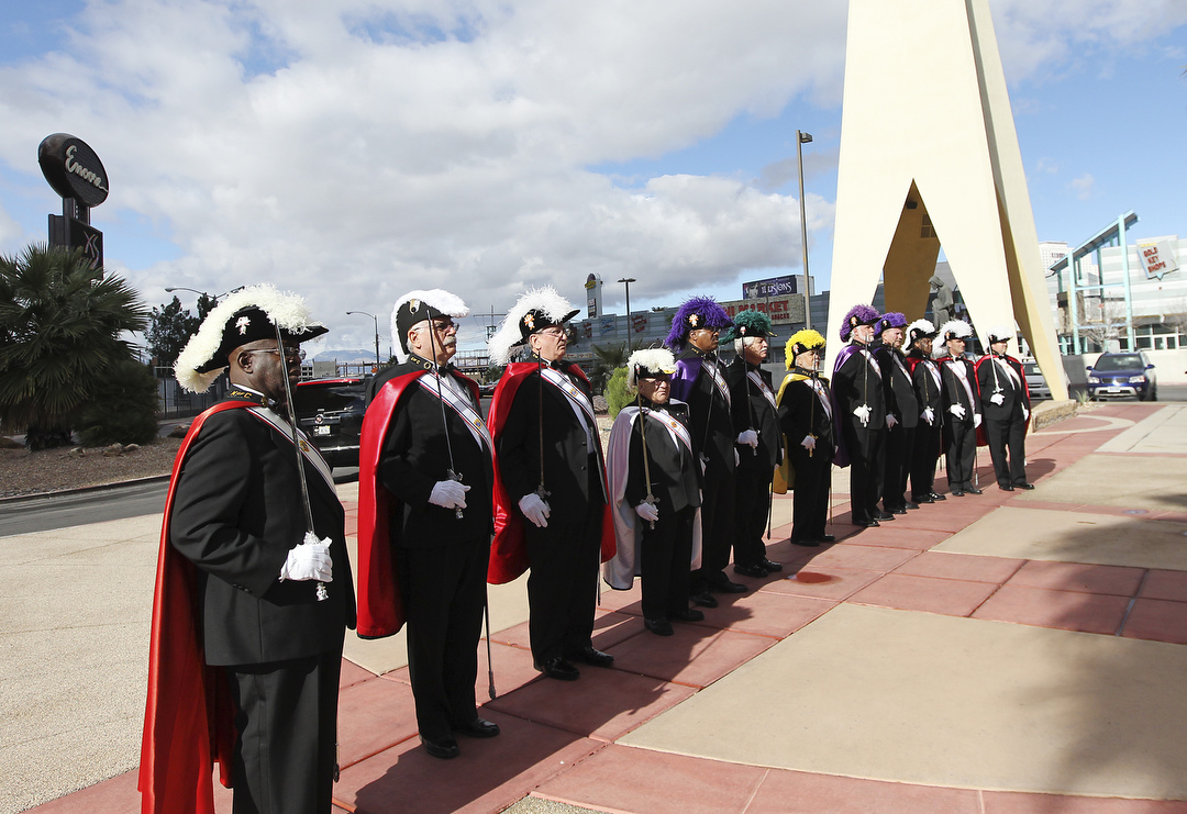 Mourners gather at Guardian Angel Cathedral for Monsignor Leary | Las ...