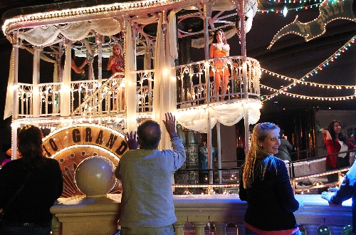 PHOTO: Fat Tuesday Revelers at the Rio | Local Las Vegas | Local