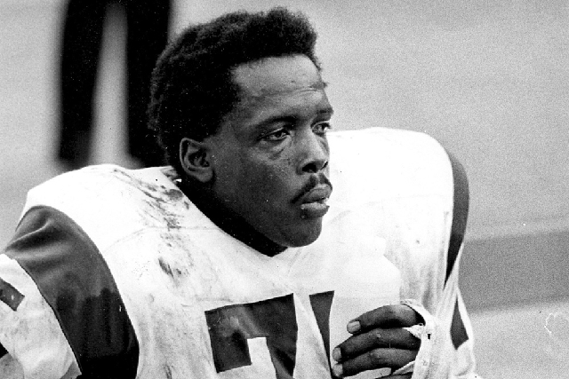 Deacon Jones of famed Fearsome Foursome dead at 74 | Las Vegas Review ...