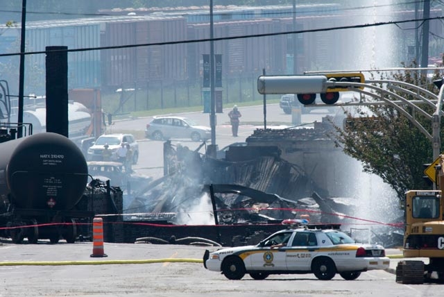 Quebec police: Five dead in oil train derailment | News