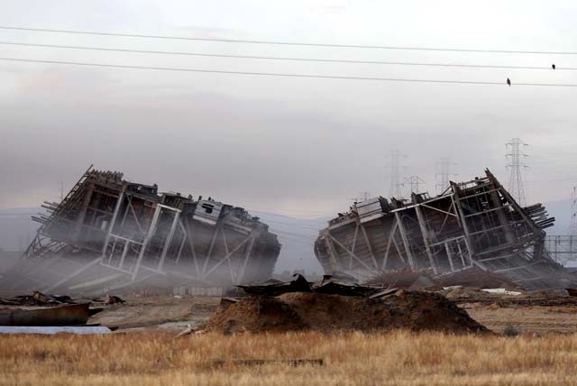 5 spectators injured at old power plant implosion | Nation and World | News