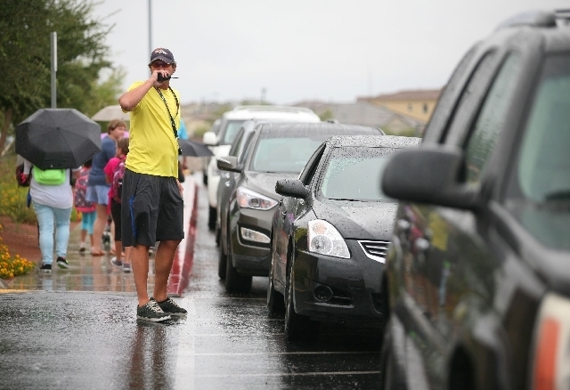 Picking up students at school doesn’t have to be a nightmare | Traffic ...