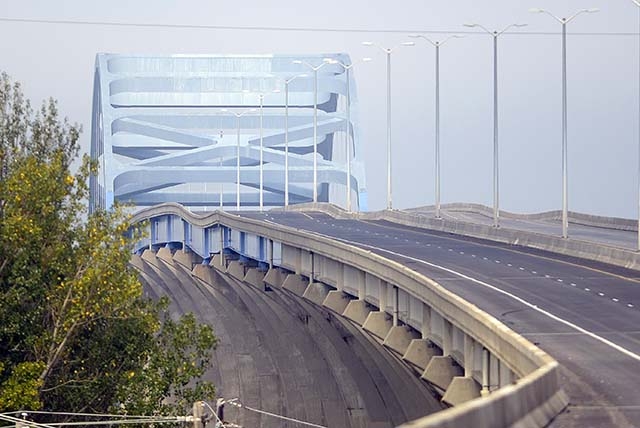 Wisconsin bridge closed, sagging more than 2 feet | Nation and World | News