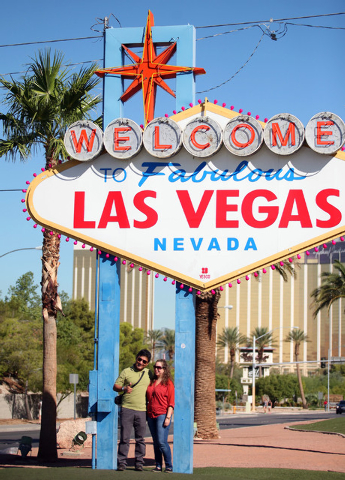 ‘Fabulous Las Vegas’ sign shines pink for breast cancer awareness | Las ...