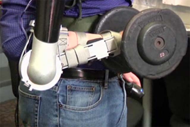 Students’ robotic arm can make you stronger | News