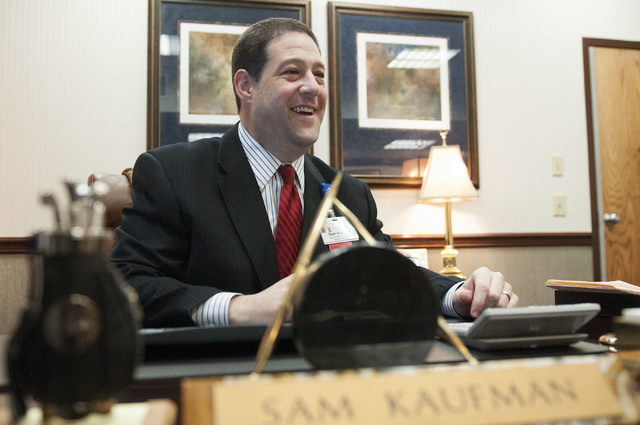 Hospital CEO model patient | Life