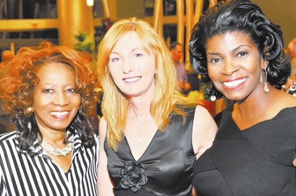 Debbie Conway, from left, Melinda Brown and Joni Flowers (Photo ...