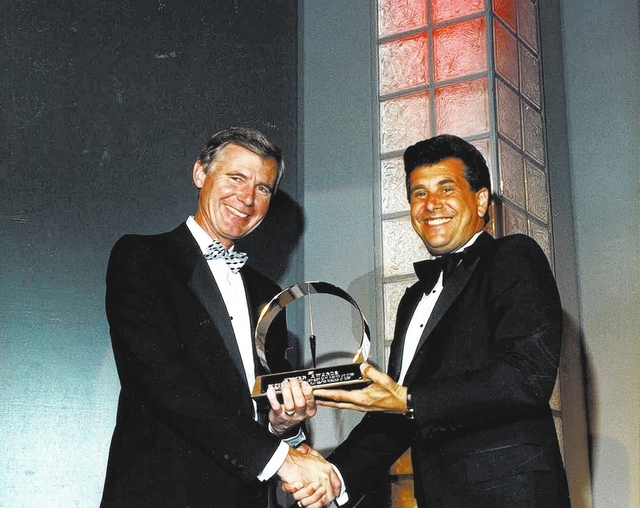 Larry Canarelli receives Lifetime Achievement Award | Uncategorized