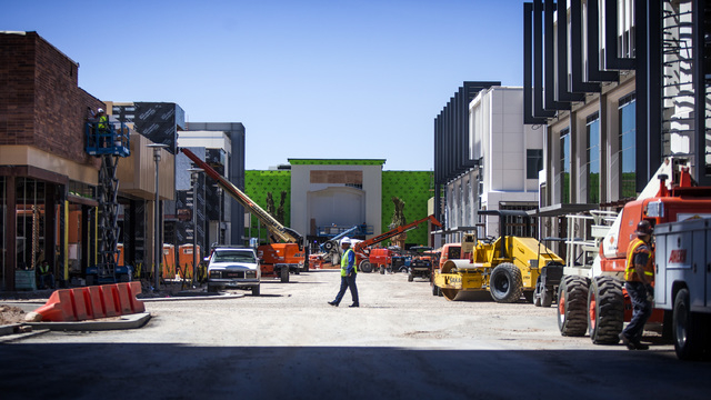 Progress unveiled: Downtown Summerlin project on track for Oct. 9 ...