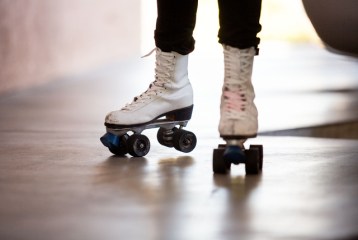 Sonic’s roller-skating carhops zip and zoom | Las Vegas Review-Journal