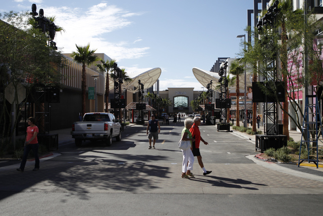 After years on simmer, Downtown Summerlin sizzles | Las Vegas Review ...