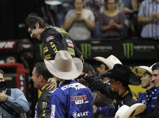 Nearly unrideable Bushwacker becomes three-time champion | Professional ...
