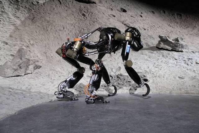 This robotic chimp could one day roam the Moon | Life