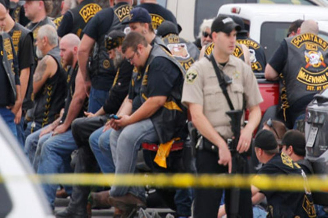 9 killed, 18 injured in fight between rival biker gangs at sports bar ...