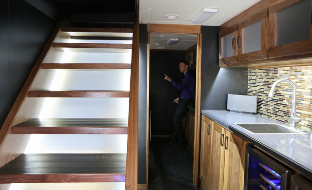 Custom 40-foot RV turns heads on Las Vegas streets | Las Vegas Review ...