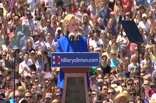 Clinton appeals to working families in first major rally | Uncategorized