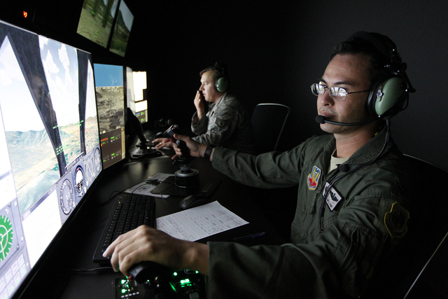 Airstrike simulators prepare airmen for real-life combat | Military | News