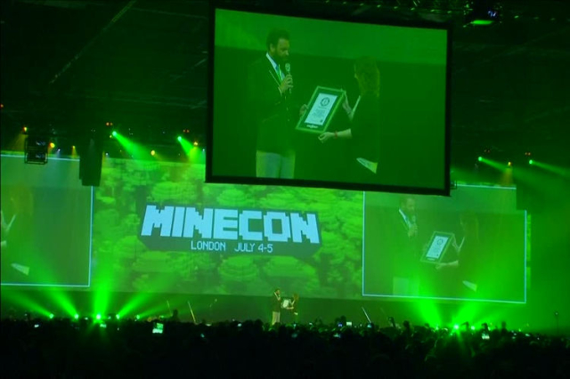 Minecraft convention breaks record for largest video game event ...