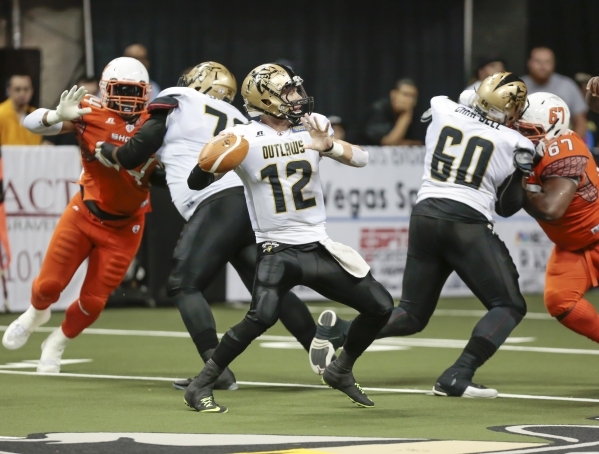 Outlaws upended, still advance to Arena League playoffs — PHOTOS | Las ...