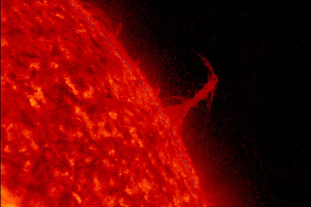 Giant plume of plasma shoots from the sun — VIDEO | News