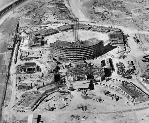 Caesars Palace renovating 50-year-old tower at cost of $75 million ...