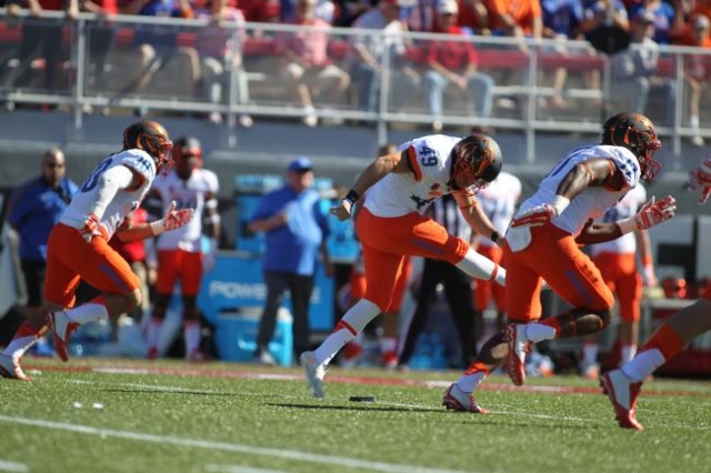 Late surge from Broncos blows out weary Rebels | Las Vegas Review-Journal