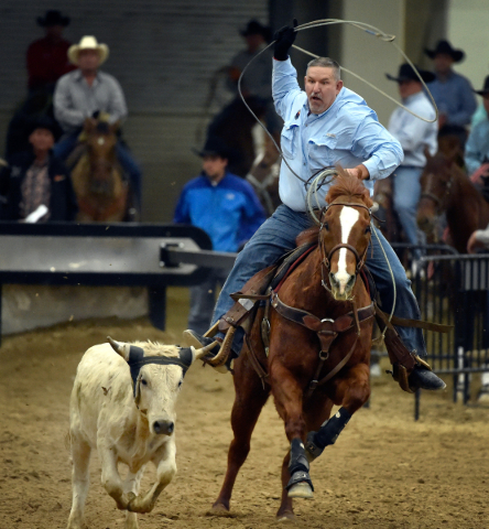 Hefty prize purse steers header-heeler duos to World Series of Team ...