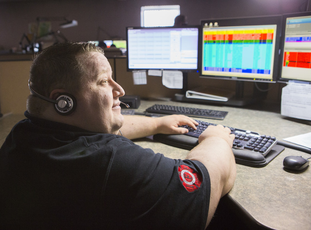 Las Vegas fire dispatcher follows ‘gut feeling,’ helps rescue crash ...