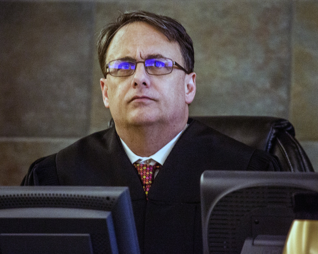 Las Vegas pimp gets life in prison for torturing teen | Crime