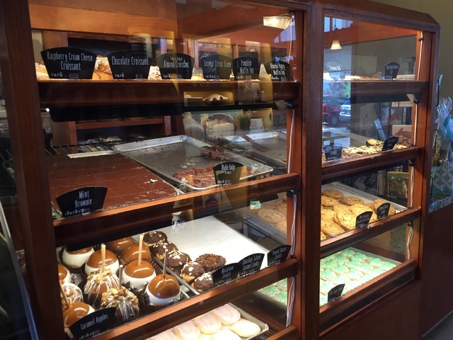 Pastries are not to be passed up at Las Vegas’ first Kneaders | Las ...