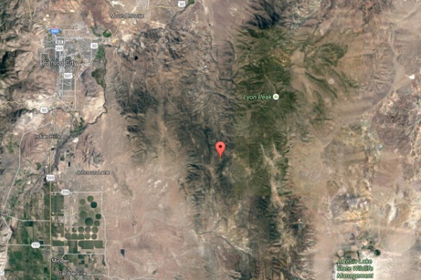 The Pine Nut Mountains, a north-south mountain range in the Great Basin ...