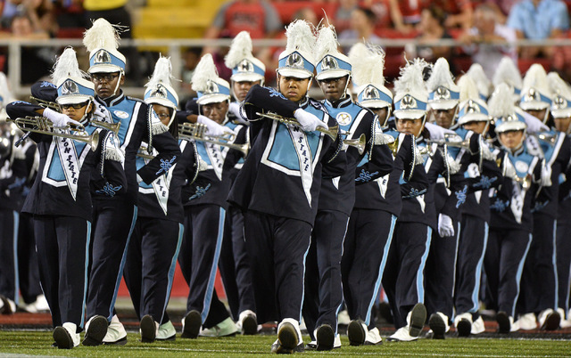 Sonic Boom of the South felt at halftime of UNLV opener — VIDEO | Las ...