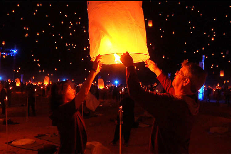 RiSE Festival in Southern Nevada lets participants send wishes skyward ...