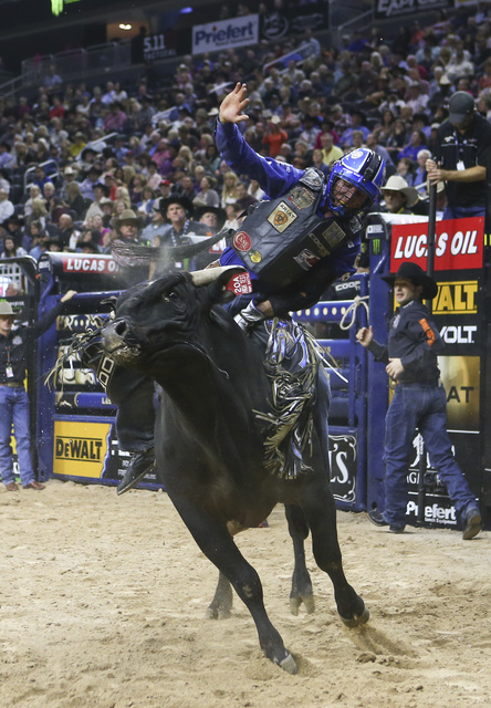 Bull rider Ryan Dirteater is durable, dogged | Las Vegas Review-Journal