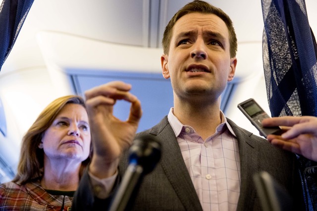 Clinton campaign presses FBI director for more details on new emails ...