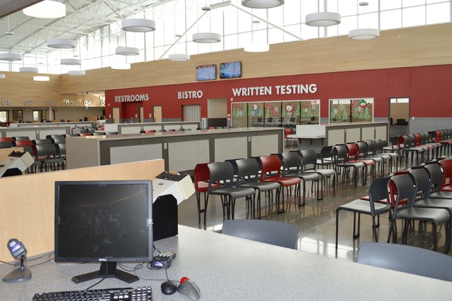 DMV opens new Sahara Avenue office, next door to the old one | Las ...