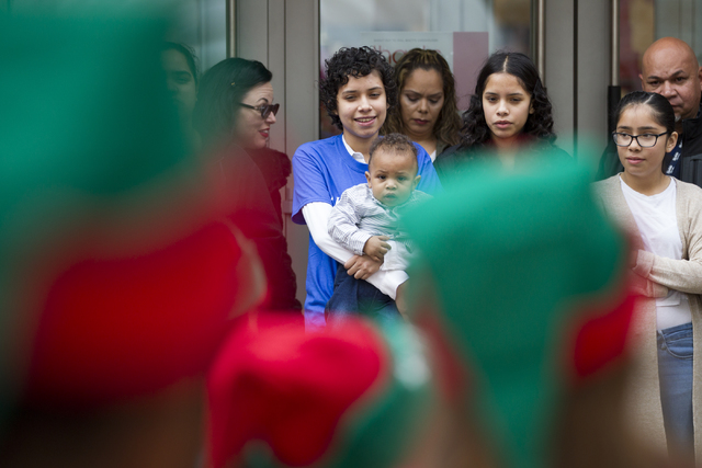 Make-A-Wish Foundation sending young mother with cancer to Hawaii ...