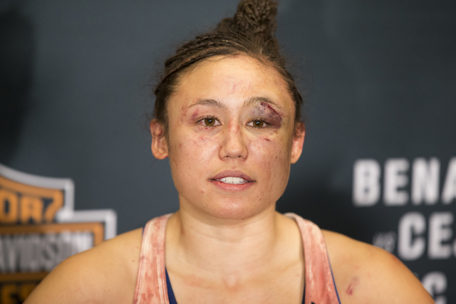 Las Vegas’ Jamie Moyle defeats Kailin Curran in bloody UFC debut | MMA ...