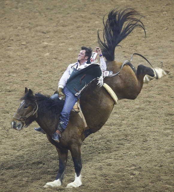 2016 National Finals Rodeo third go-round results | Las Vegas Review ...