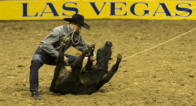 2016 National Finals Rodeo first go-round results | National Finals ...