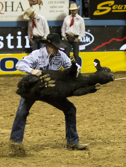 2016 National Finals Rodeo first go-round results | National Finals ...
