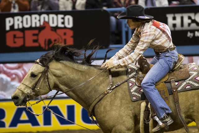2016 National Finals Rodeo first go-round results | National Finals ...