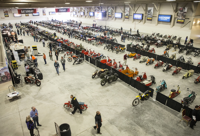 Motorcycle auction attacts crowd at South Point — PHOTOS | Las Vegas ...